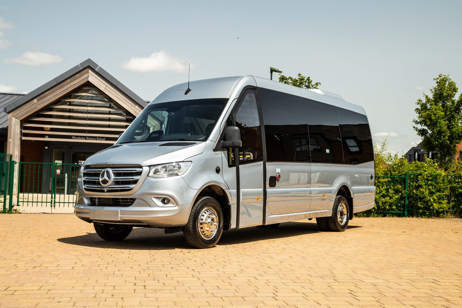 Minibus and Coach Hire London – Big Fleet Minibus